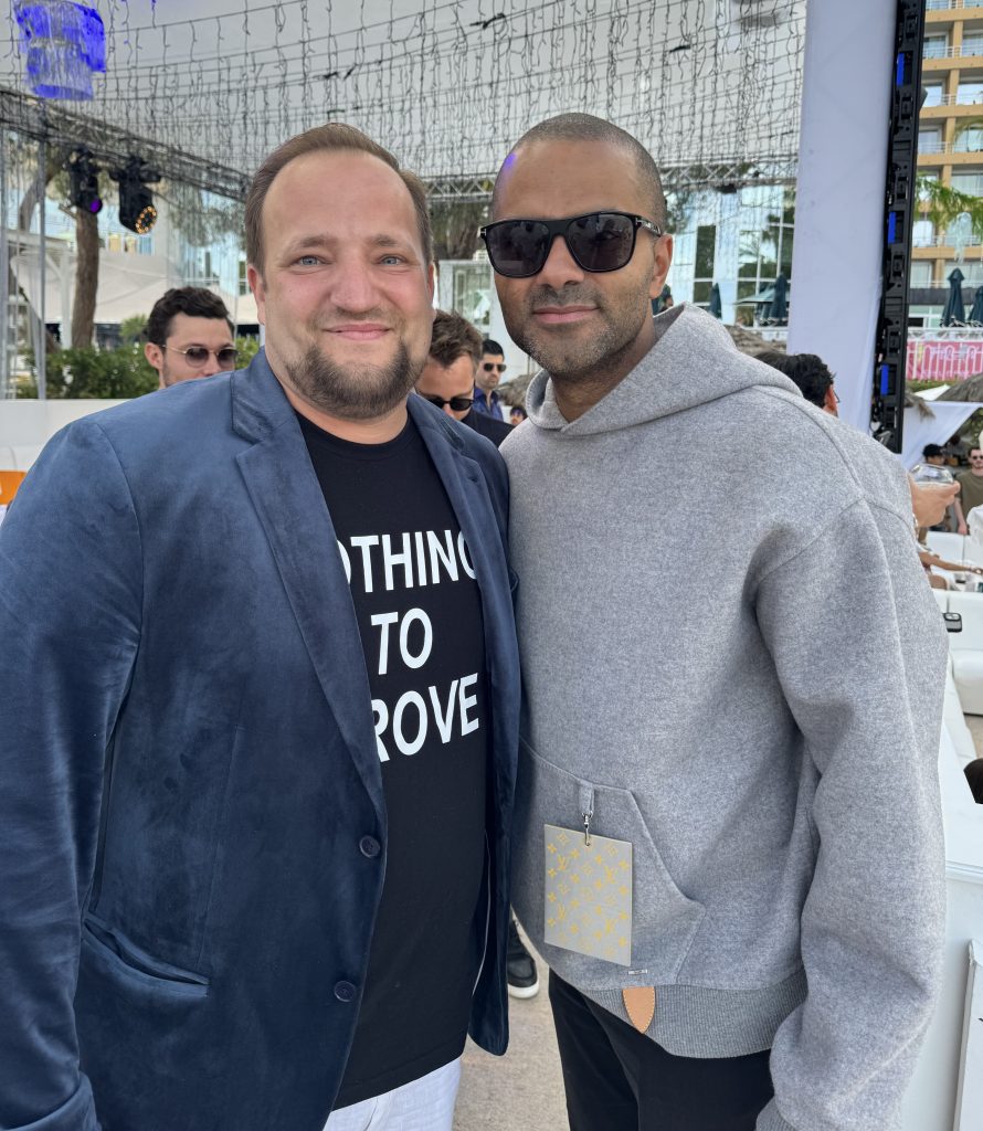 Tony Parker and Richard Orlinski at Sunset - UHNW Magazine