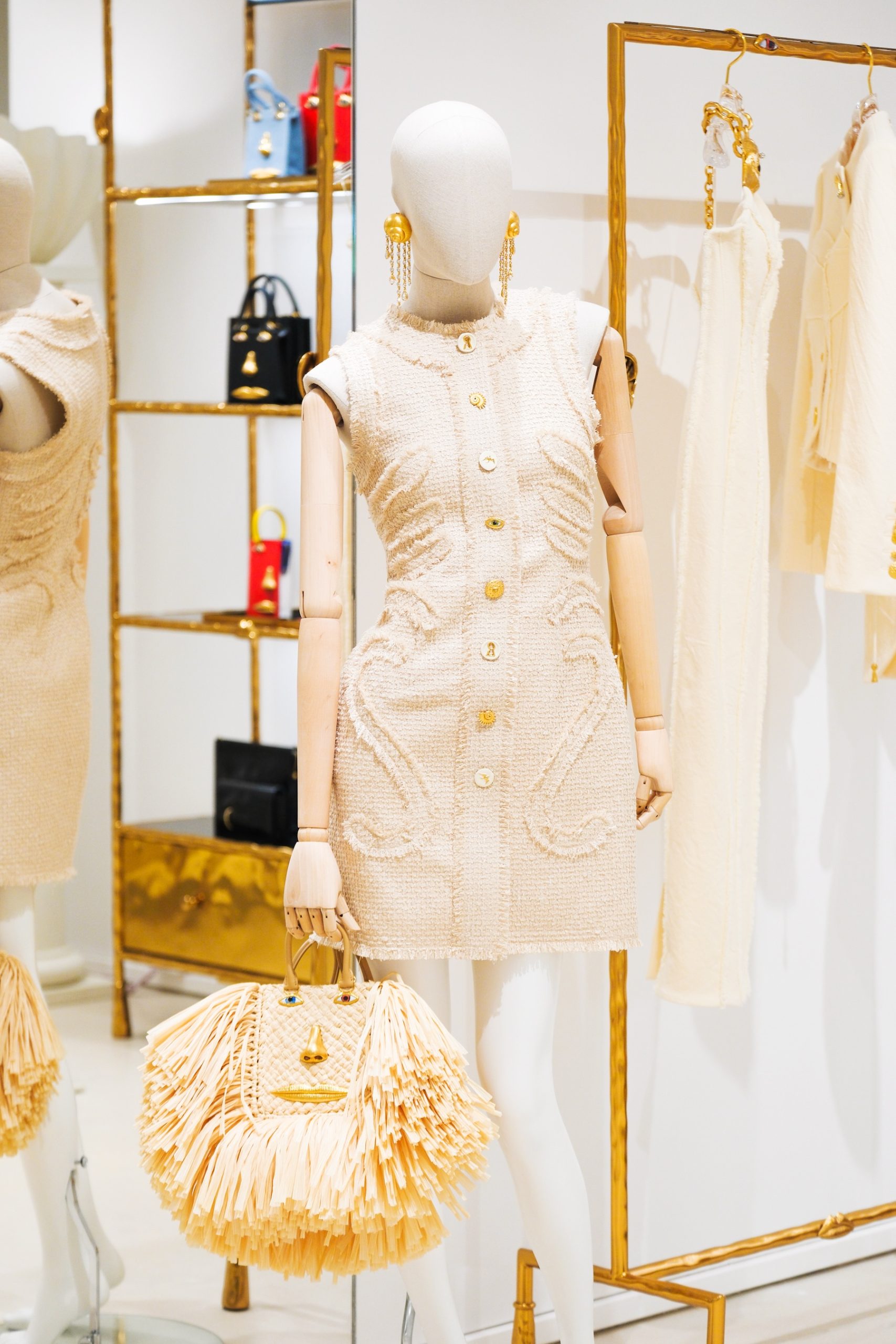 Maison Schiaparelli unveils an exclusive pop-up in Monte-Carlo - UHNW ...